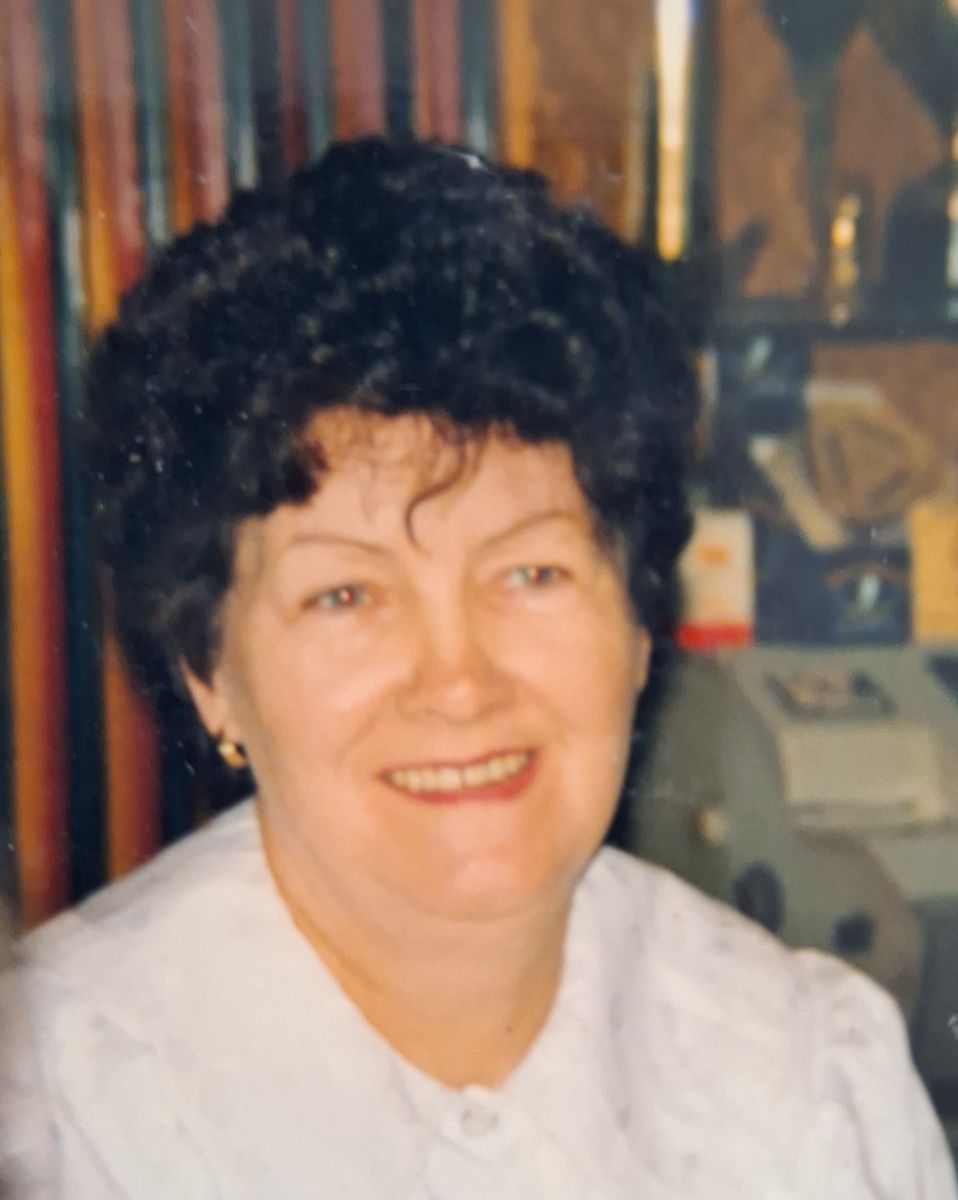 Betty O'Kelly (née Byrne), Ballickmoyler - Arles Parish
